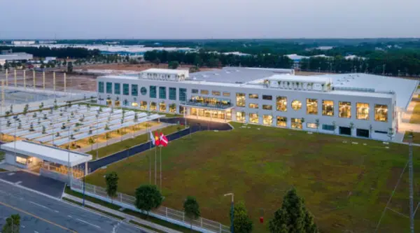 Where Are ECCO Shoes Made? | Chooze Shoes